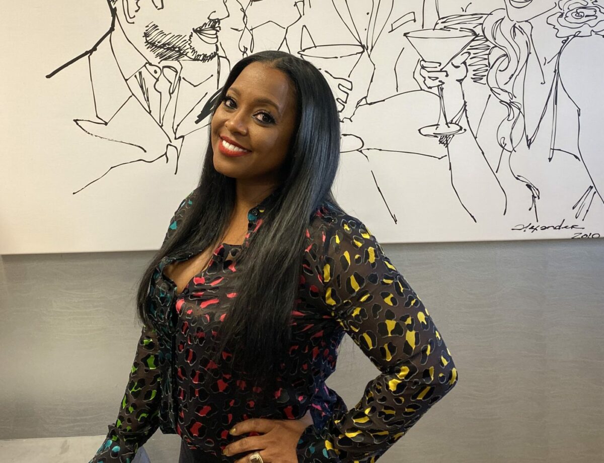Dee-1, Lecrae publicly feud over merchandise referencing Bible and ...